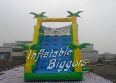Китай Зеленая гигантская раздувная спортивная площадка Inflatables водоустойчивое, 100lbs скольжения воды - 800lbs продается