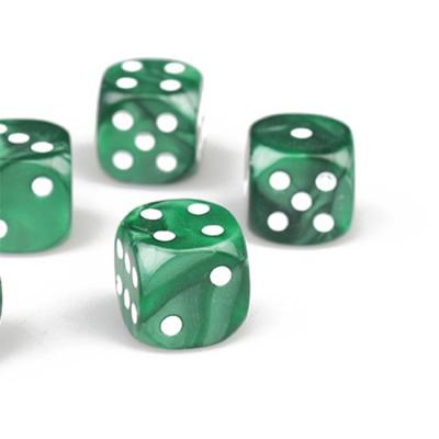 Cina 14mm 16mm D6 ha inciso il gioco da tavolo per tagliare il logo a cubetti su ordinazione in vendita