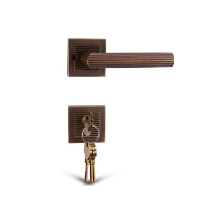 중국 Home decor solid brass and black bronze door lever handles 판매용