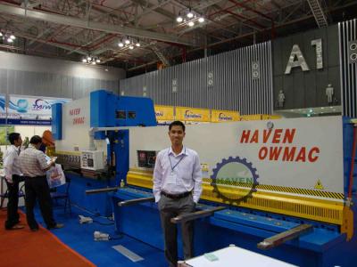 Cina PORTO - struttura saldata del piatto d'acciaio della tagliatrice del piatto d'acciaio del ramo del Vietnam in vendita