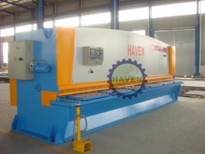 Cina Metallo d'acciaio del volantino che tosa e tagliatrici QC11Y-6x6000 in vendita
