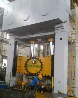 Cina Macchina su misura della pressa idraulica 2000 tonnellate organizzate dalla corona della stampa in vendita