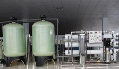 Chine Système pur de filtration de l'eau d'unité de production de l'eau de dispositif de préparation de l'eau de RO d'osmose d'inversion petit à vendre