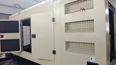 China Low Noise Decibel ≤ 68DB within 7 meters 50 Frequency Tank Stores 8 Hours Of Fuel for sale