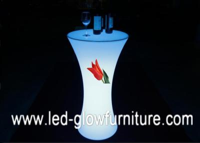 Cina La mobilia all'aperto illuminata polietilene, portatile d'ardore ha condotto la tavola del posatore in vendita