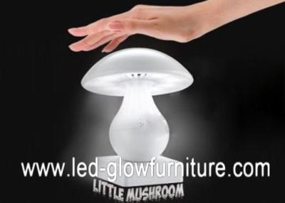 Cina Tocchi l'altoparlante controllato del bluetooth della lampada del fungo LED con scanalatura del lettore di schede micro TF/di deviazione standard in vendita