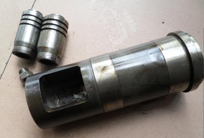 中国 CNC の精密は部品、自動車器械ねじ投げる部品を機械で造りました 販売のため