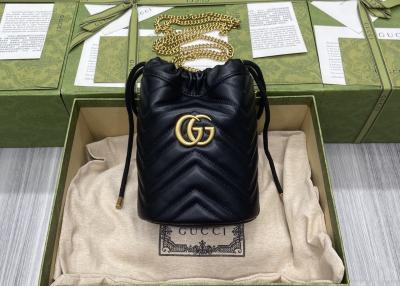 Cina GG Marmont Mini Bucket Bag Authentic Cowhide fuori di due colori d'impionbatura in vendita