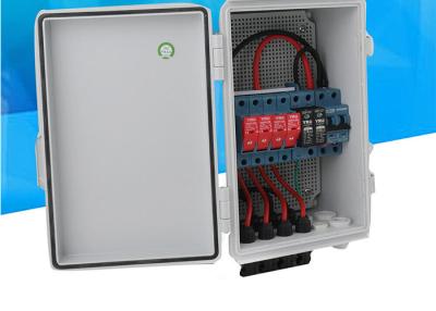 China Kunststoff 15A PV-Kombinator Box 4 Strings 550VDC Schaltkreisbrecher für Solarpaneel zu verkaufen
