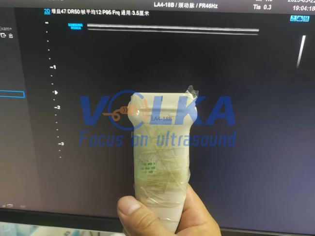 Samsung Medison HS60 LA4-18B Linear Probe detailed view
