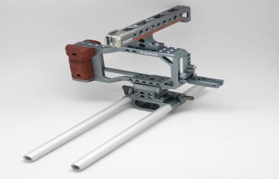 Cina Presa 15mm della maniglia dell'impianto di perforazione della macchina fotografica di Tilta della gabbia di BMPCC per la fotocamera tascabile di Blackmagic in vendita