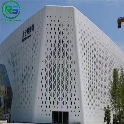 Chine Murs intérieurs ignifuges Panneaux de nid d'abeille en aluminium 4x8 Carreaux architecturaux en aluminium Tegular à vendre