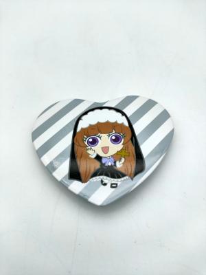 Cina Elaborazione pneumatica di pressione di Pin Badges Heart Cool Girl del metallo promozionale di Safty in vendita