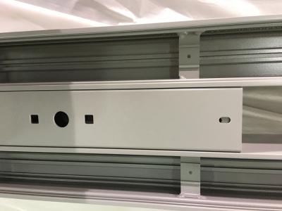 Cina Il punto che salda i pezzi meccanici di alluminio 6063T5 ha condotto la struttura di alluminio con il pannello del PWB in vendita