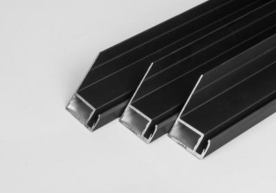 China Têmpera de alumínio preta anodizada T3-T8 do quadro de painel 6063-T5 solar à venda