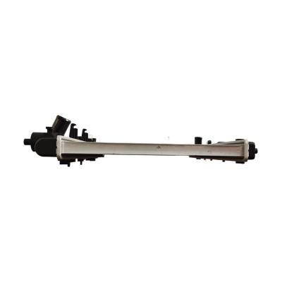 Chine CU13345 Radiateur en aluminium et réservoir d'eau en plastique pour Chevrolet Camaro Cabriolet 3.6 à vendre