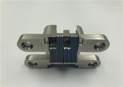 Chine Nickel de satin caché mini par croix de charnières de porte pour la porte de garde-robe de placard à vendre