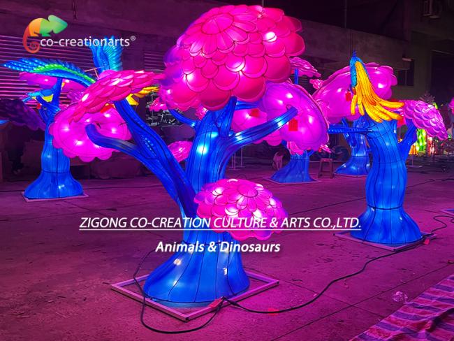 Fantasy Lantern Tree Group With Realistic Bird Decorations