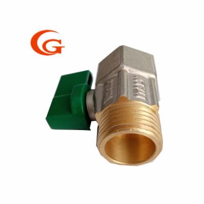 Cina Valvola a sfera d'ottone del filo femminile dell'OEM Nake del giro DN10 in vendita
