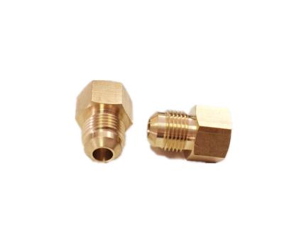 Cina Filo femminile di 1/2 NPT * adattatore d'ottone maschio del montaggio di metropolitana del chiarore di 1/2 in vendita
