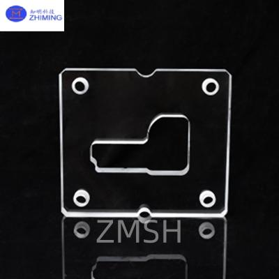 Китай Кварцевые пластины сложной формы с отверстиями для оптических применений продается