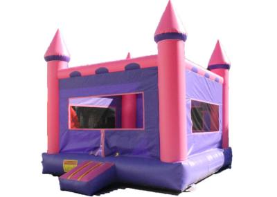 China La casa inflable púrpura y rosada de la despedida/explota el trampolín con el marco del baloncesto en venta
