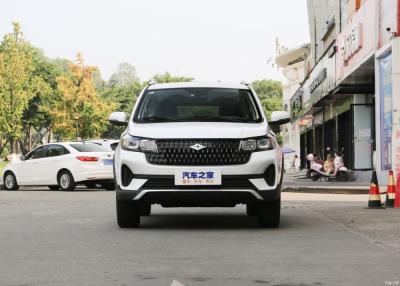 China Compact Crossover 5 Door SUV 7 Seats White Body 160Km/H for sale