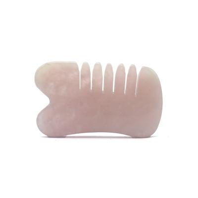 Chine Fabrication artisanale à la main en rose naturel au quartz Gua Sha rasage de massage peigne de cheveux Guashsa pour les têtes Mode de massage n ° abkgs-030 à vendre