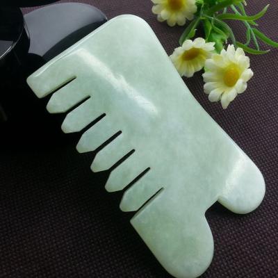 Chine Peigne à cheveux portatif Abarke pierre de jade naturelle Gua Sha Massage du visage Peigne à cheveux avec six dents Massageur de tête à vendre