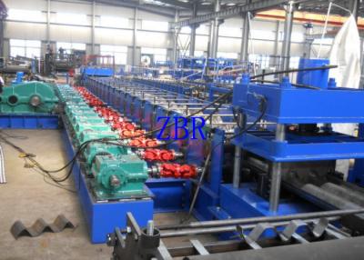 Cina Rotolo del parapetto della superstrada del fascio di W che forma macchina 15 tonnellate di Decoiler idraulico in vendita