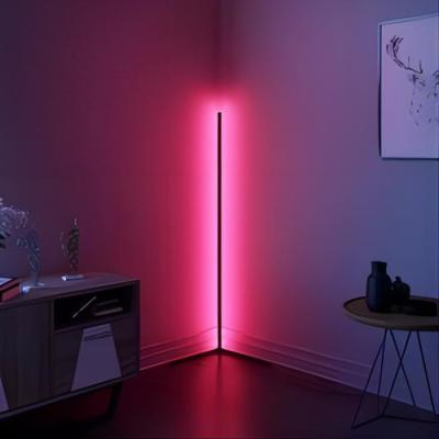 Cina 2 Ambient Floor Light con DC5V 68PCS Chip Digital IP20 Lunghezza 1,5m Controller IR PP Covering in vendita