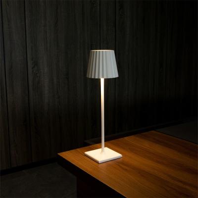 China Black / White Touch LED Table Lamp 3W With 3 Leds In Tri Tone Finish for sale