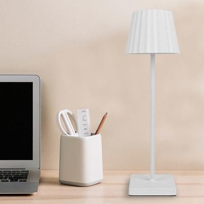 China Black / White Touch LED Table Lamp 3W With 3 Leds In Tri Tone Finish for sale