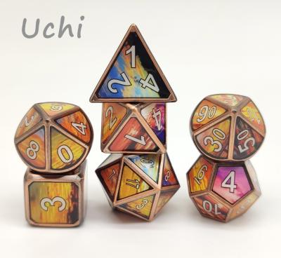Cina Dadi multiuso del metallo di DND, dadi Polyhedral taglienti resistenti all'uso in vendita