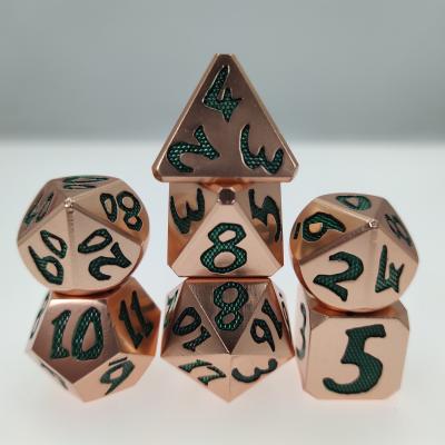Cina Sharp Edge Handmade Polyhedral Dice Set High Quality Metal Special Hands Feeling Green For rpg game in vendita