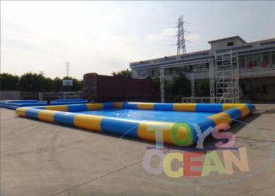 Cina grandi giocattoli gonfiabili all'aperto dell'acqua di 10X10M per il PVC della piscina 0.9mm in vendita
