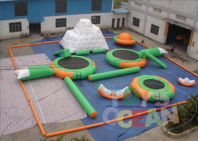 Cina Giocatori gonfiabili del parco 30 dell'acqua del cortile del mini parco gonfiabile verde dell'acqua 090MM EN15649 in vendita