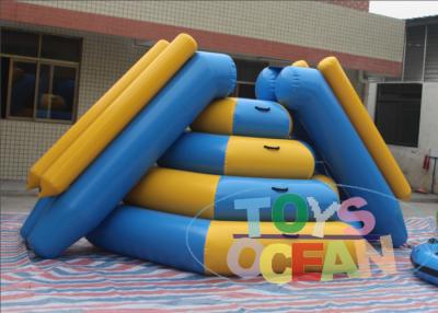 Cina scorrevole rampicante gonfiabile dei giocattoli gonfiabili dell'acqua del vinile del PVC di 0.9mm per il parco dell'acqua in vendita