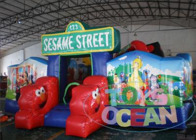 中国 セサミ ストリートの主題の子供のための膨脹可能な漫画の障害運動場 販売のため