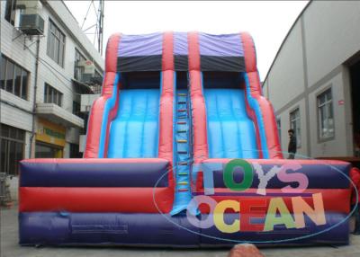 Cina Lo scorrevole asciutto gonfiabile personalizzabile del vicolo triplo porpora e rosso per i bambini fa festa il gioco in vendita