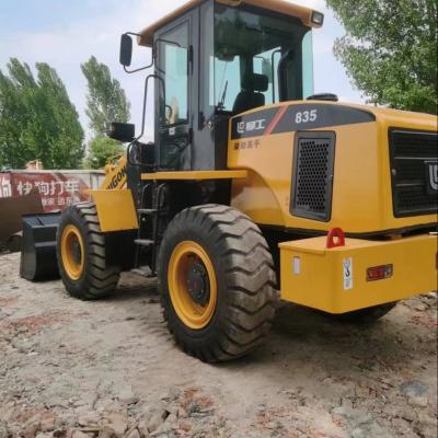 Cina 800 ore di lavoro utilizzato Liugong 835 caricatore a ruote utilizzato 835 caricatori a motore per la costruzione in vendita