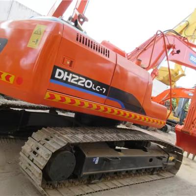 China Doosan DH220LC-7 22 ton graafmachine OORIGINALE hydraulische klep en 1,2 emmercapaciteit gebruikt Te koop