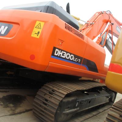 China DE08TIS Motor 30 ton Gebruikte Doosan DH300LC-7 graafmachine in goede staat 225 220 300 Te koop