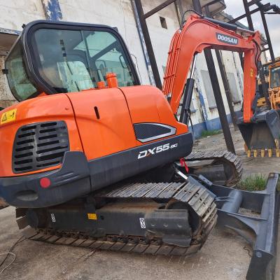 China Gebruikte Doosan Dx55-9c mini graafmachine 1200 werkuren en 0,21 emmercapaciteit 5,5 ton Te koop