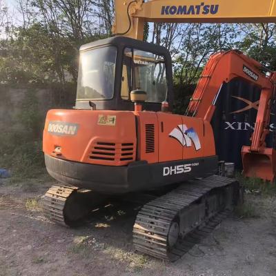 Cina Miniescavatore Doosan Dx55 5 tonnellate con motore 4TNV94L e pompa idraulica originale in vendita