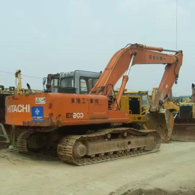 中国 中古のヒタチEX200-5 エグババター 状態良好 4000 作業時間 ISUZU エンジン 販売のため
