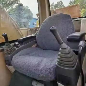 中国 日本で原始の水力弁と0.9バケツ容量で使用されたCat 320C掘削機 販売のため