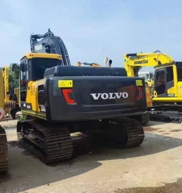 Китай Оригинальный гидравлический цилиндр Использованный экскаватор Volvo EC210D для ваших строительных нужд продается