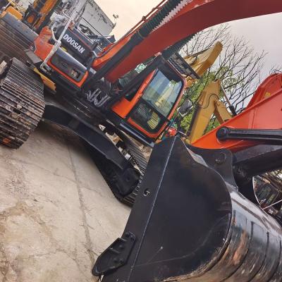 China Excavadora usada Doosan DX300LC com bom estado e bomba hidráulica original à venda
