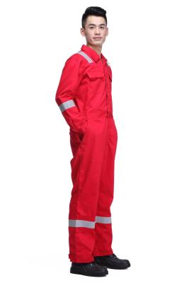 Cina Tute ignifughe del cotone ecologico di NFPA2112 franco con nastro adesivo riflettente in vendita